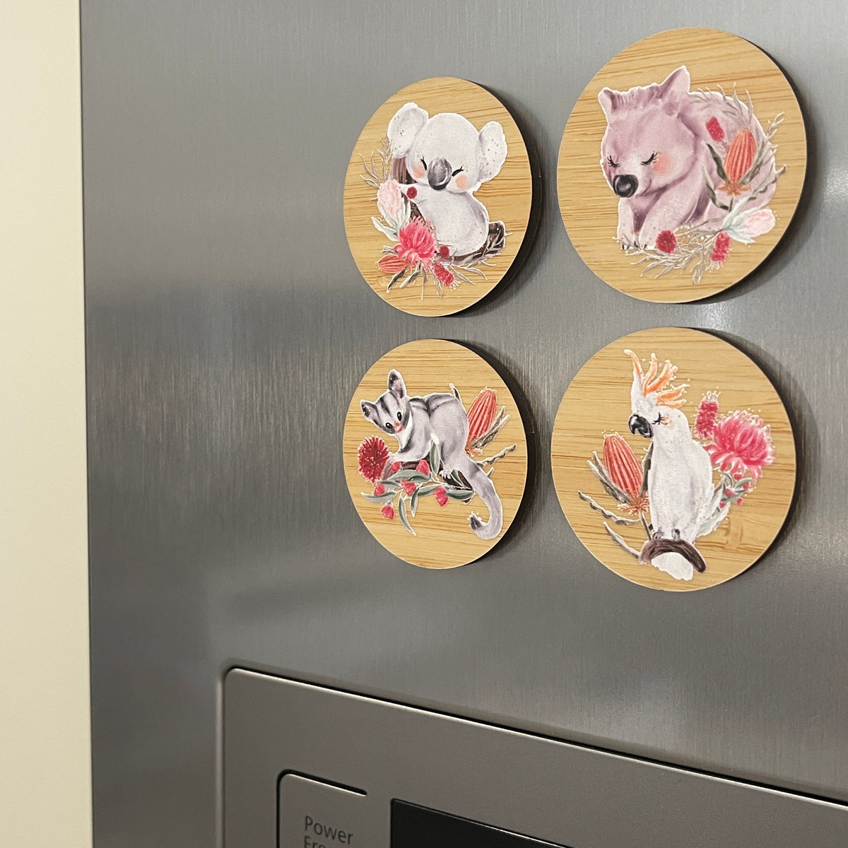 Australian animal bamboo fridge magnet – Wombat Laser