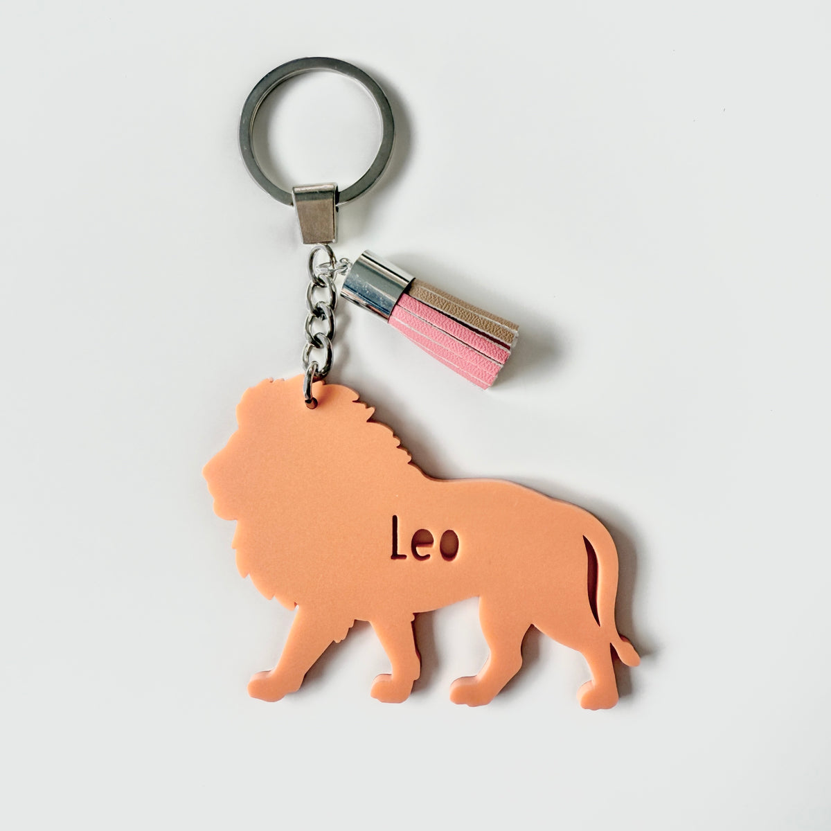 Personalised lion bag tag / acrylic keyring – Wombat Laser