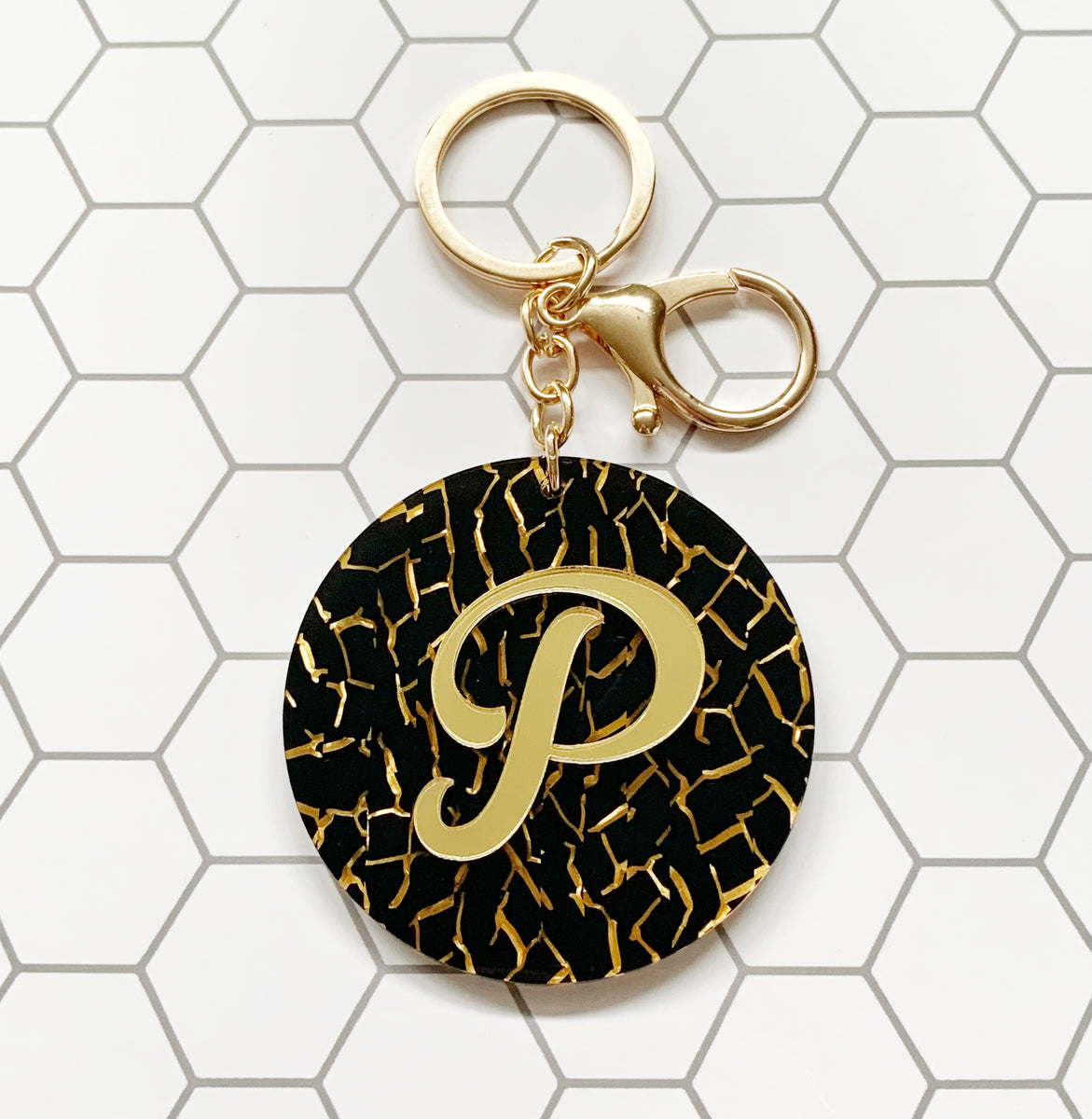 Personalised name initial round bag tag / keyring – Wombat Laser